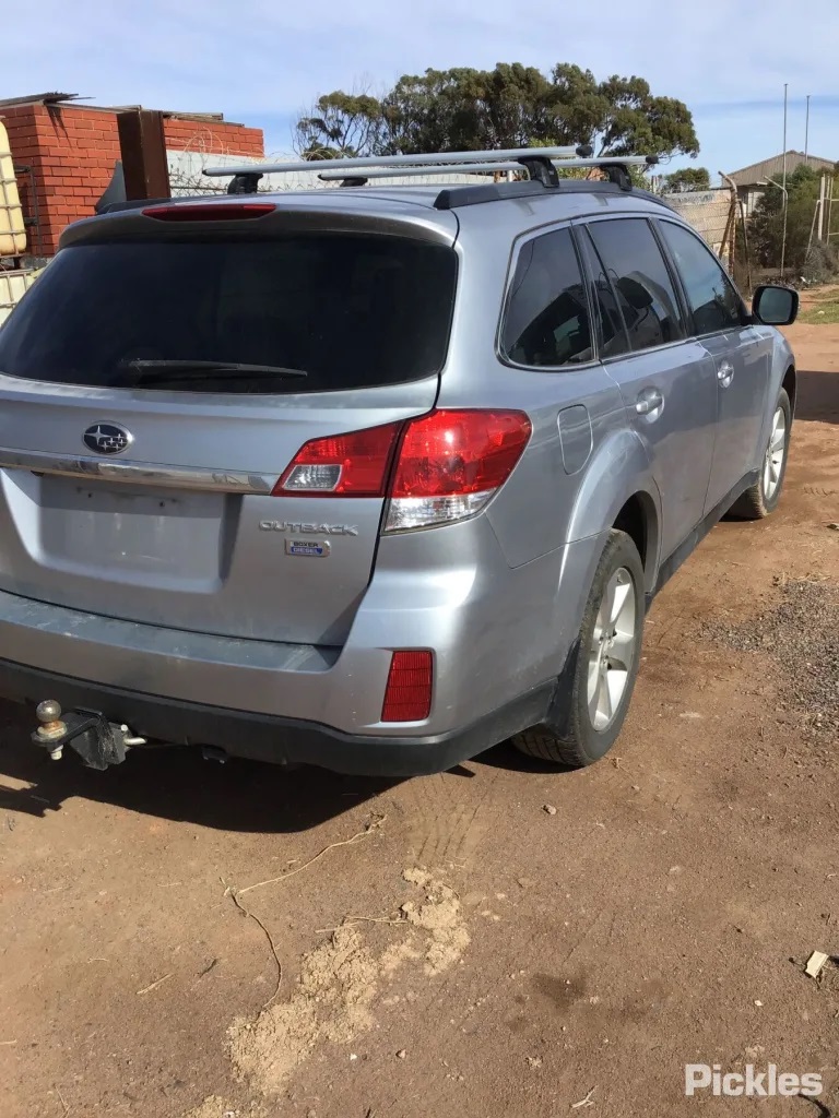 Subaru Outback Br 2013 Silver 2L Diesel Auto Awd - Rear Bumper Bar